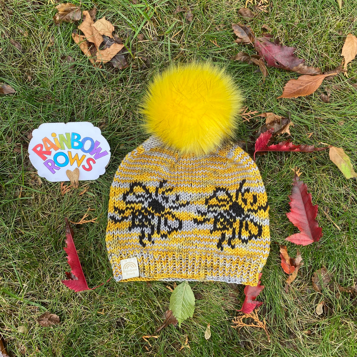 Bees Toque – Rainbow Rows Knitting