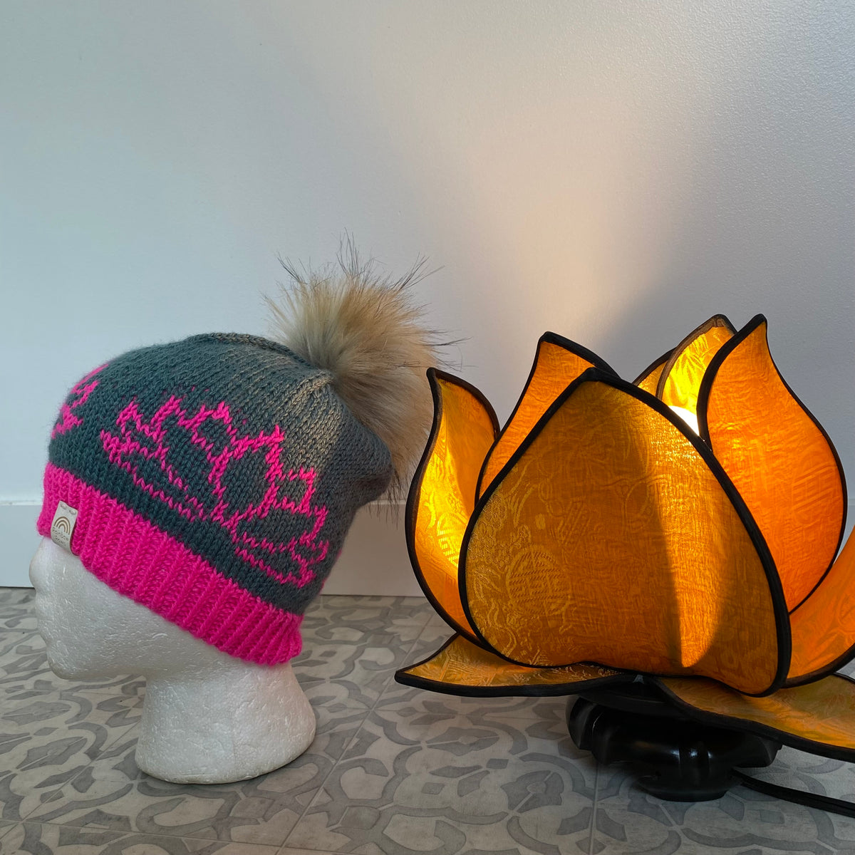 Lotus Flower Toque _ Knitting Pattern – Rainbow Rows Knitting