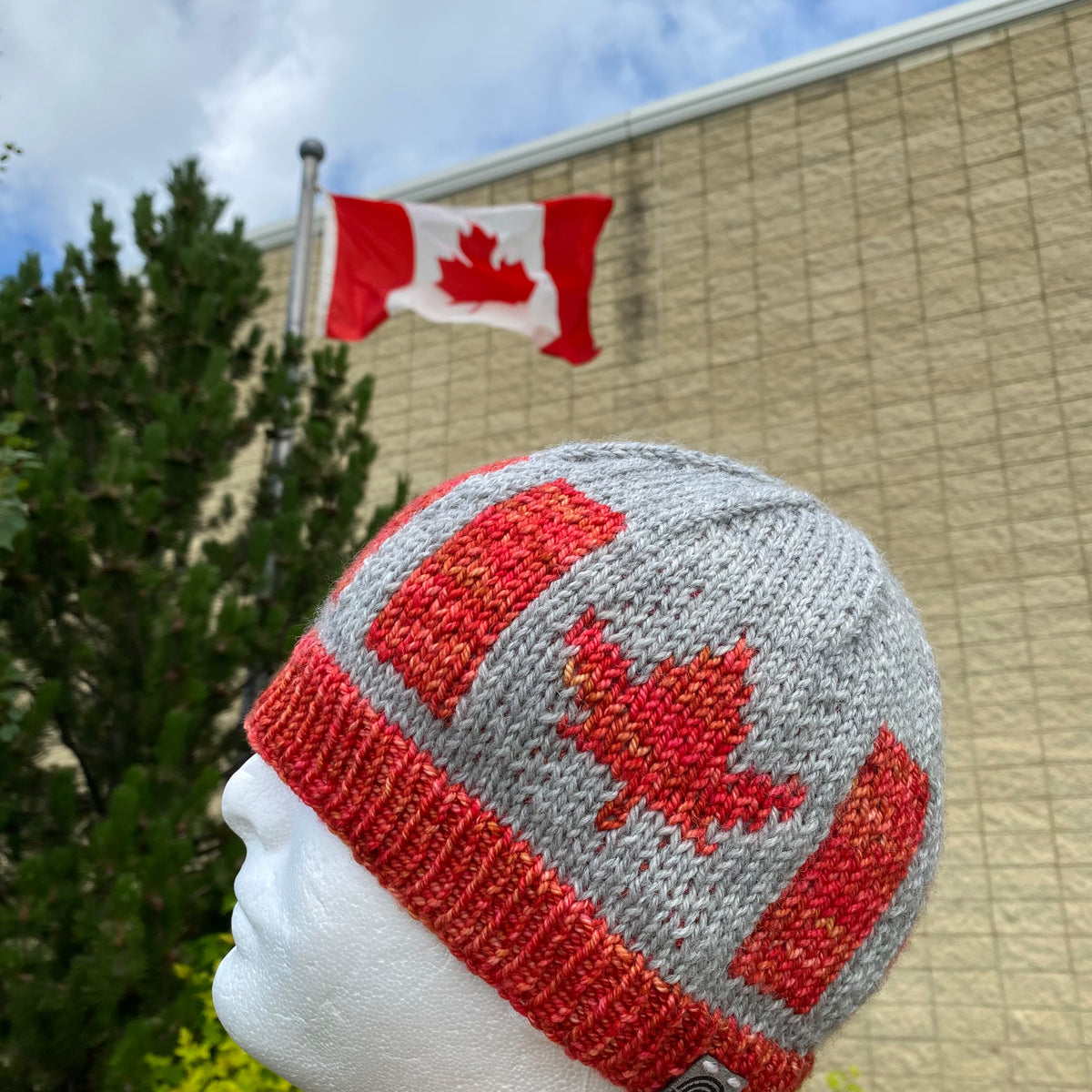 Simple Canadian Flag_Men's Style Beanie Toque_Knitting Pattern ...
